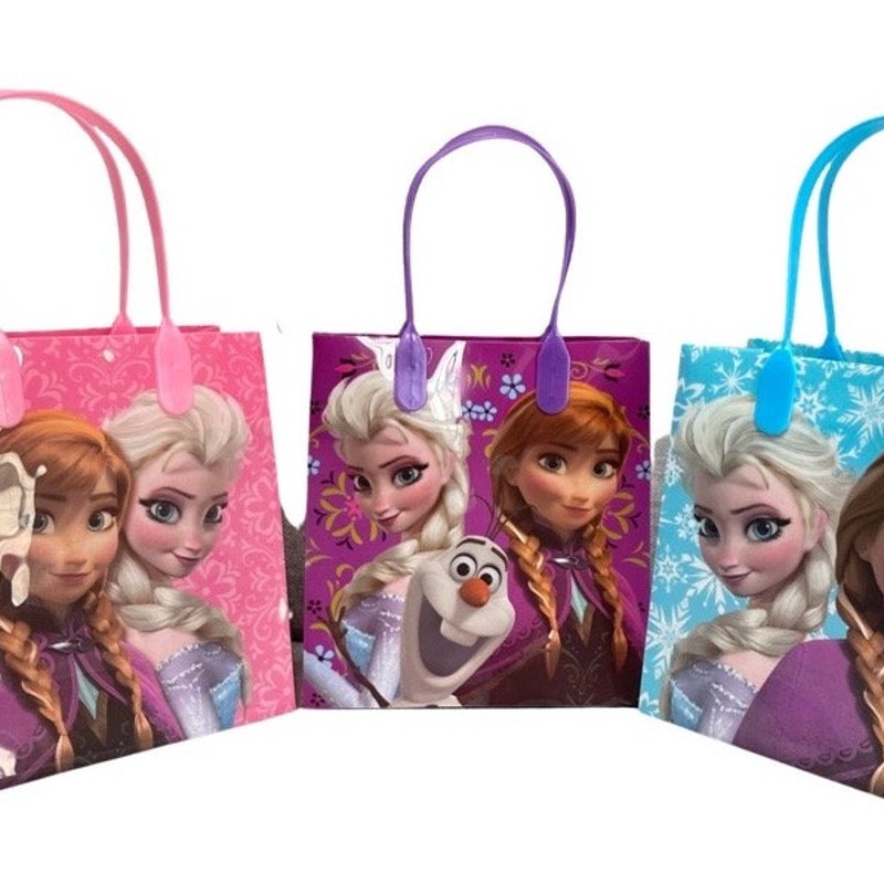 Anna and Elsa Gift Bags - 60+ Gift Ideas for 2025