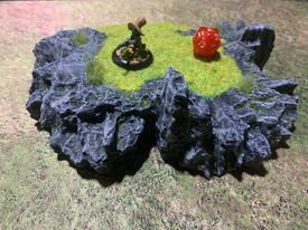 Small Hill 3D Printed Pathfinder D&D Dnd Terrain Tabletop Warhammer ...