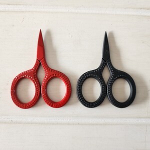 Susan Scissors by Kelmscott Designs - Etsy