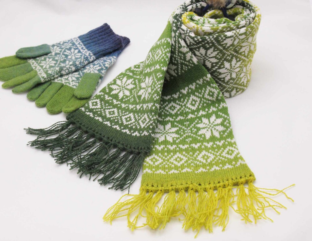 Long Warm Scarf With Scandinavian Green Gradient Pattern - Pure Wool - Etsy