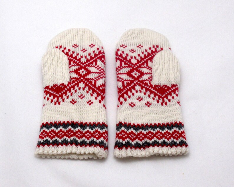 Knitted Mittens, Warm 100 % Pure Wool Gloves, Norwegian Knitted Fair ...