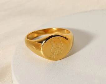 Female Body Ring - Etsy