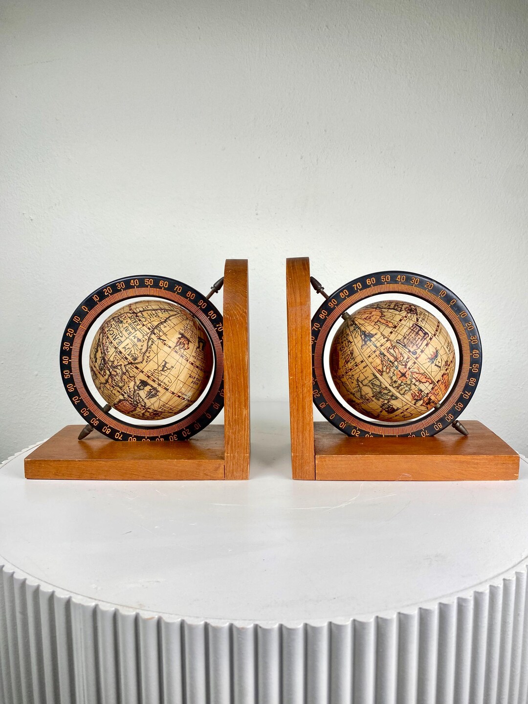 Pair of Vintage Old World Globe Bookends Rotating Antique Style Globe ...