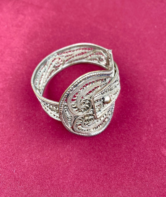 Antique Middle Eastern Silver Tone Filigree Belt Buck… - Gem
