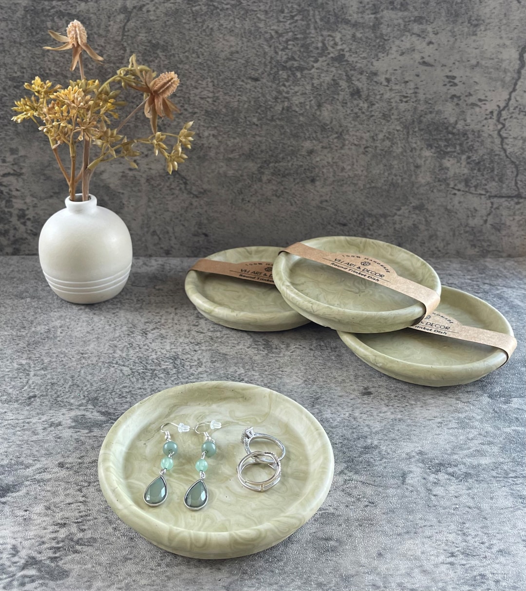 Round Trinket Dish | Jesmonite Tray | Green Decor | Green Trinket ...