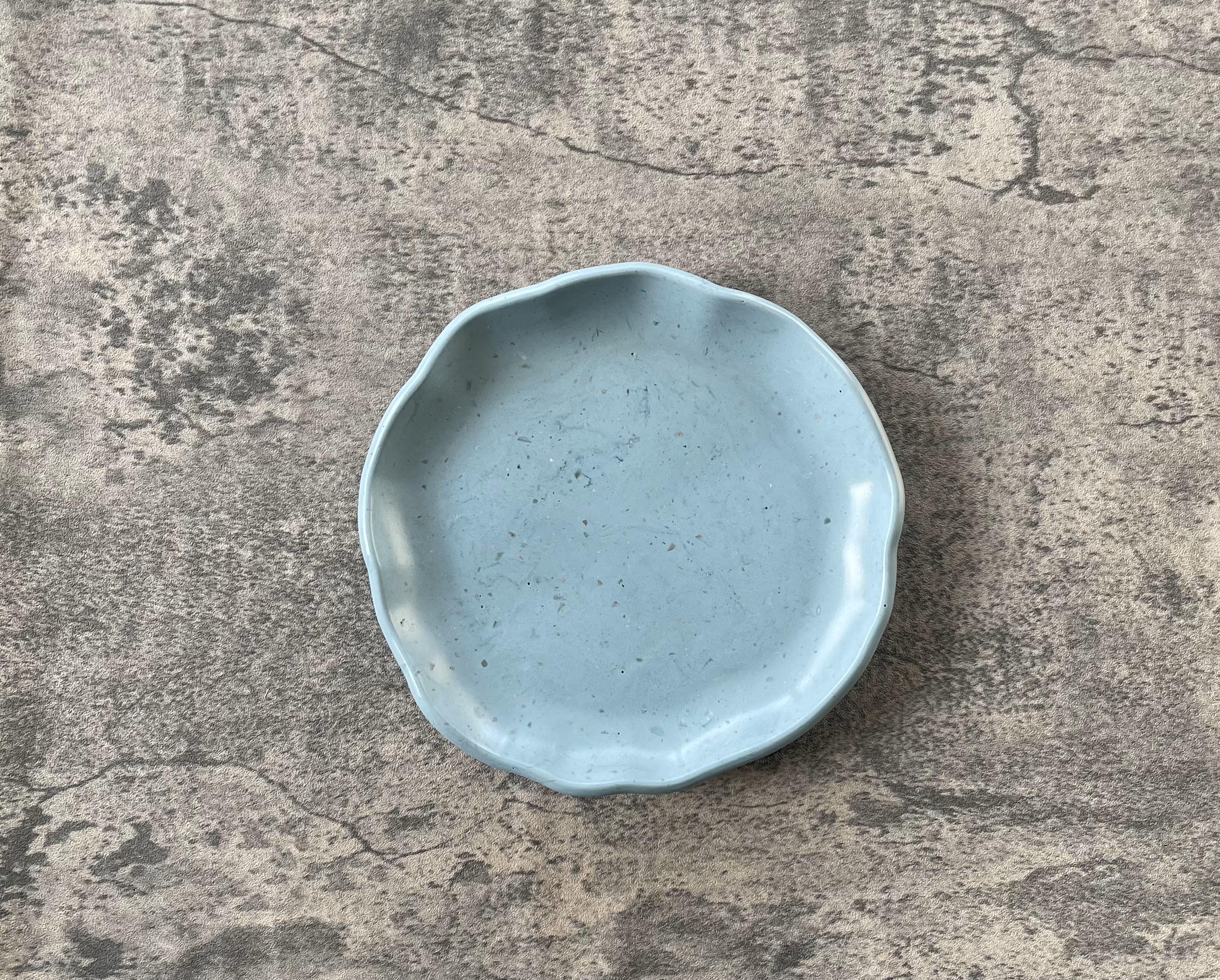 Handmade Jesmonite Circle Dish – Round Trinket Tray, Catchall Bowl ...
