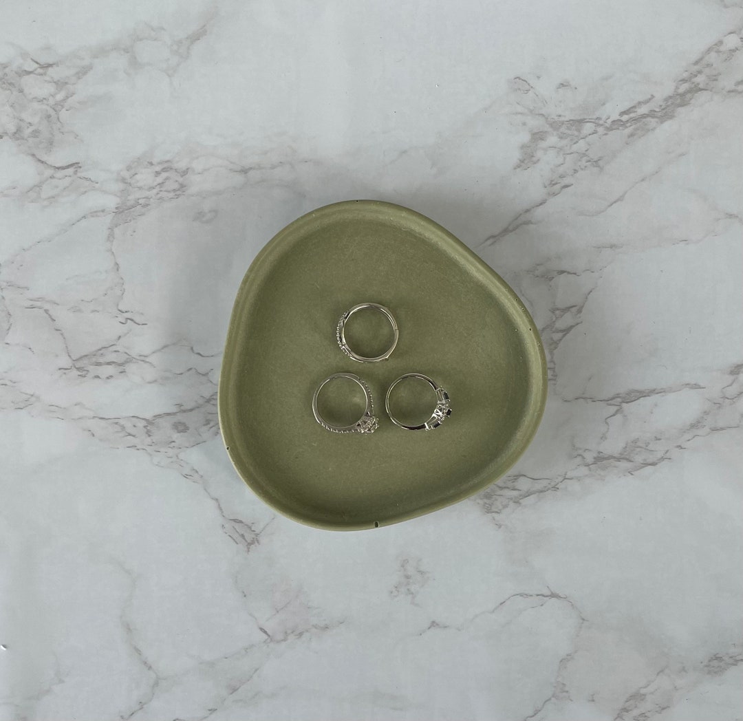 Small Triangle | Tray | Ring Dish | Jesmonite Decor | Jewelry Dish ...