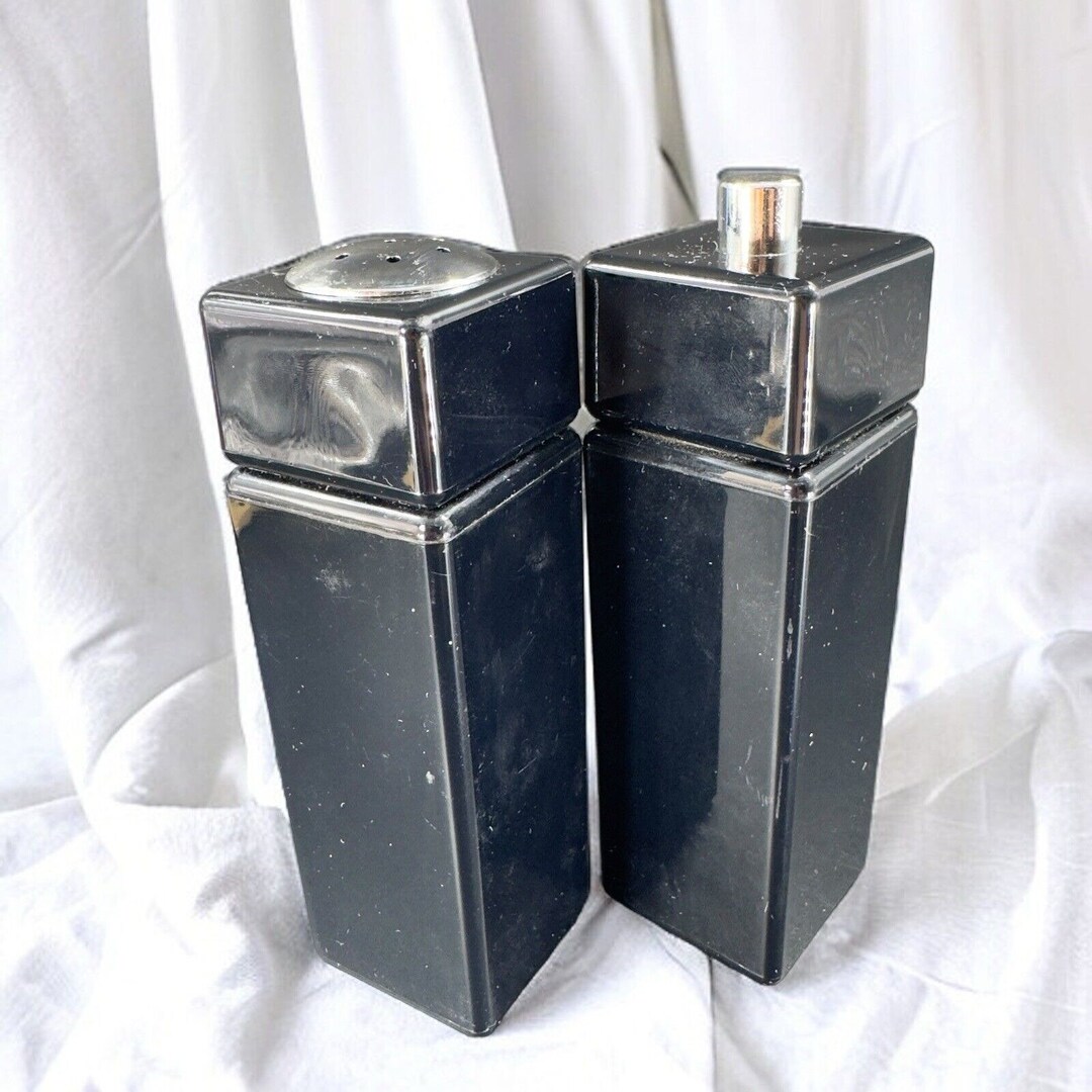 Mr Dudley Pepper Mill and Salt Shaker Set 2 Shiny Black Plastic With ...
