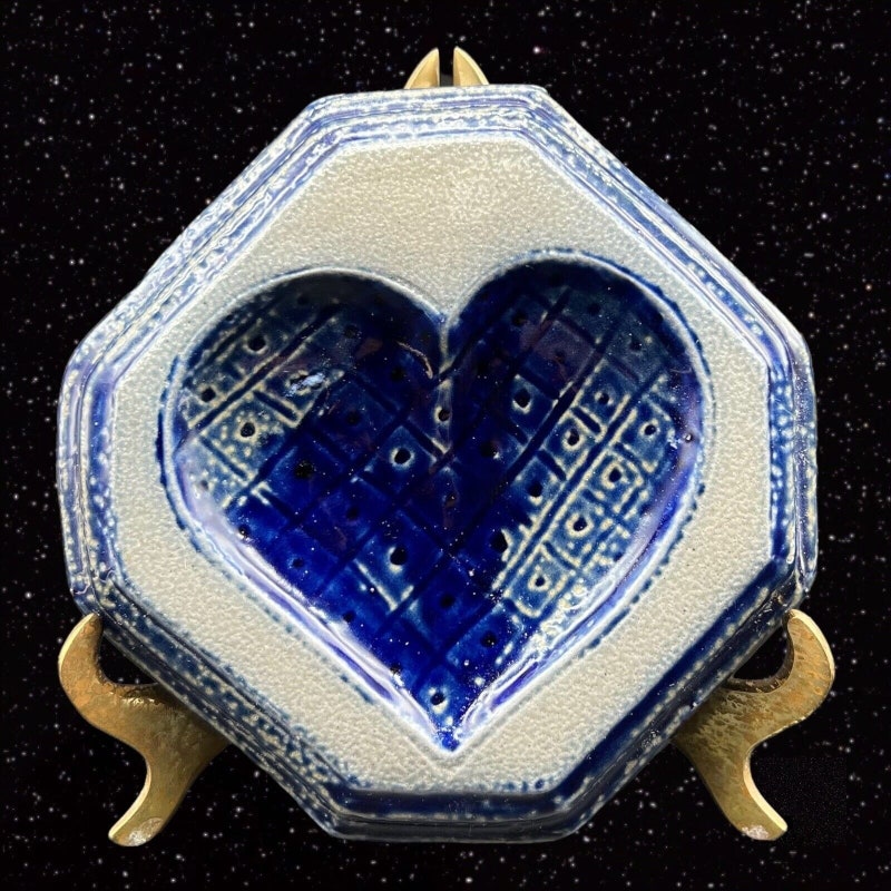 Rowe Pottery Heart - Etsy