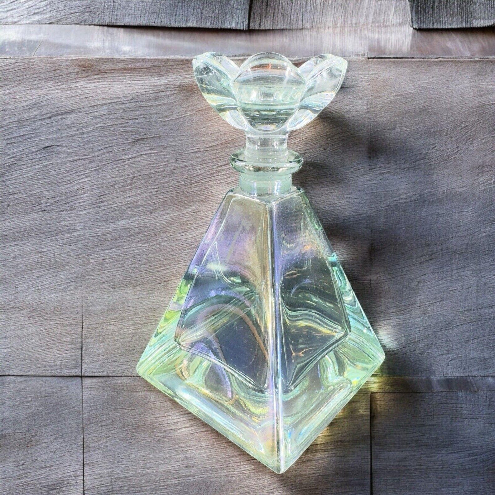 Triangular Light Transparent Green Glass Bottle Perfume Bottle Clear ...