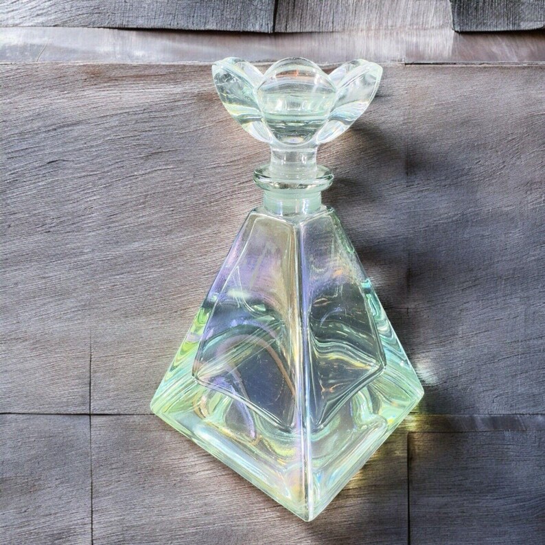 Triangular Light Transparent Green Glass Bottle Perfume Bottle Clear ...