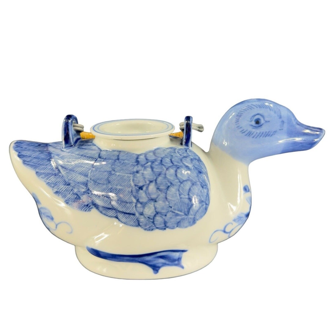 Ceramic Porcelain Duck Bird Teapot Wrapped Handle Blue White Oriental ...