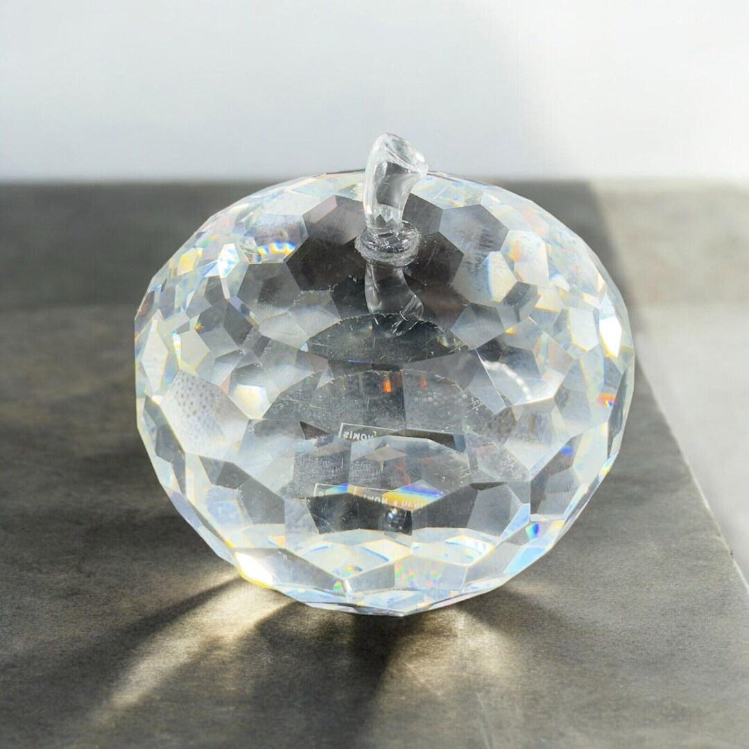 SD Simon Designs Crystal Apple Figurine Paperweight Clear Glass W ...