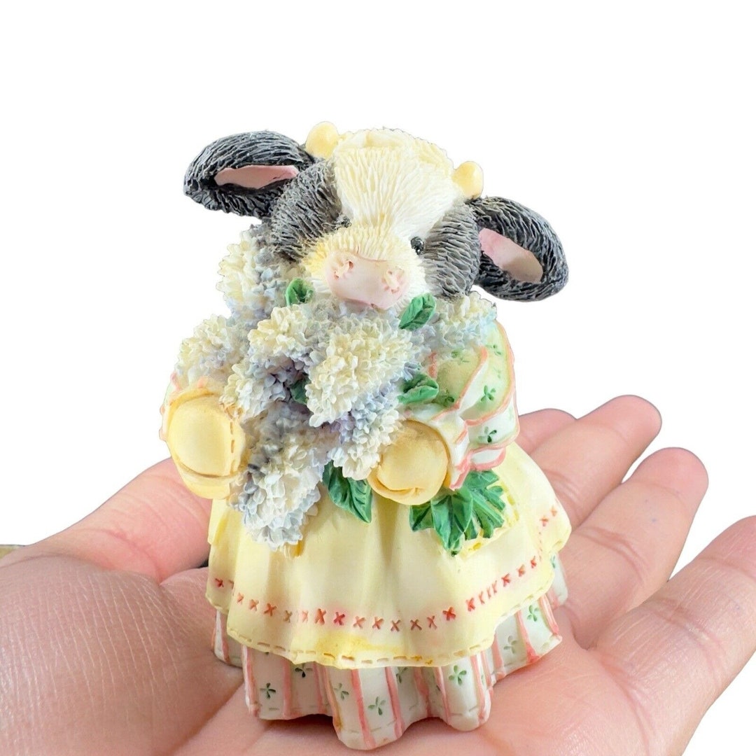 Marys Moo Moos 1994 Enesco Figurine Coming of Spring Brings Udder Joy ...