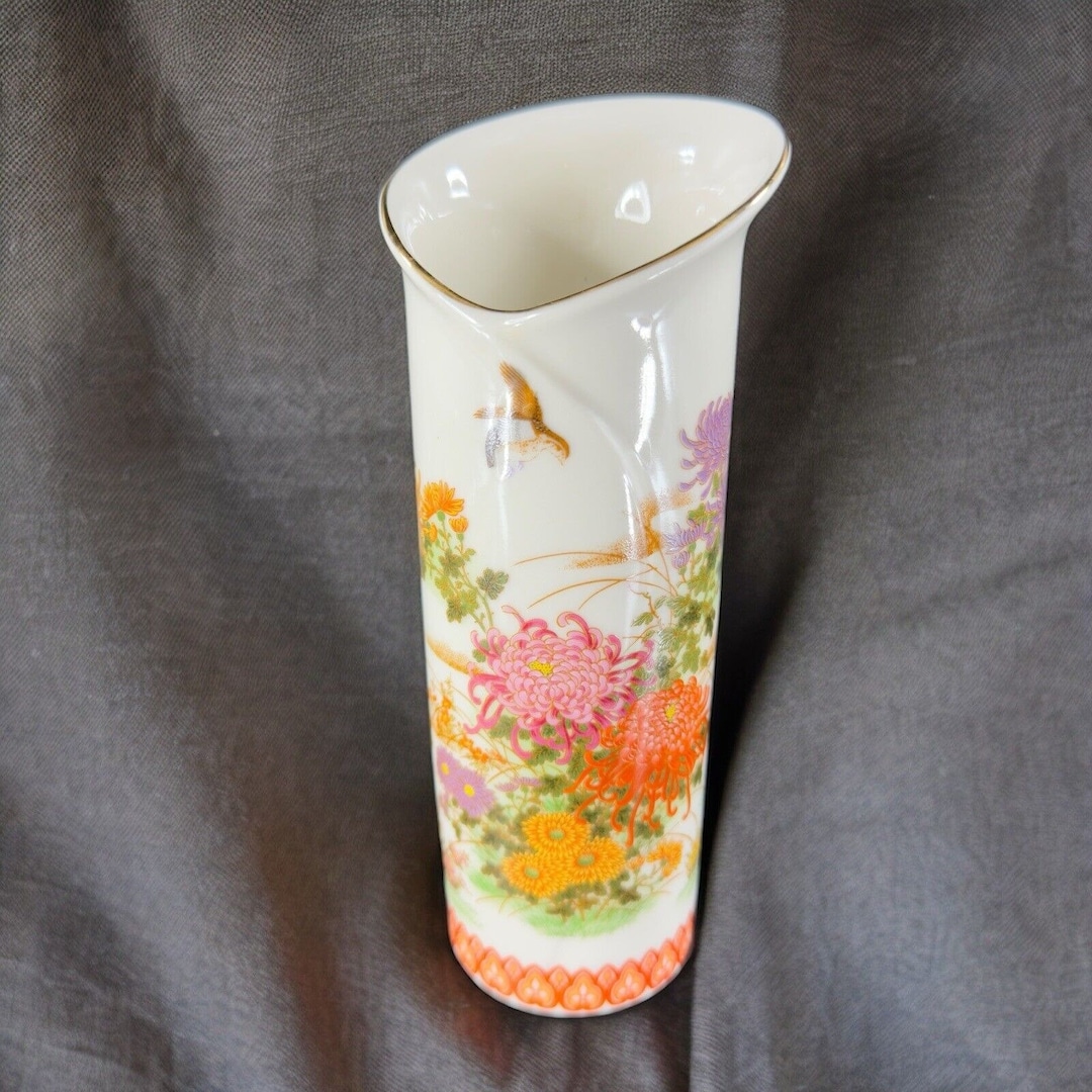 Japanese Porcelain Ceramic Folded Vase Shibata Japan Flower Shaped Vase ...