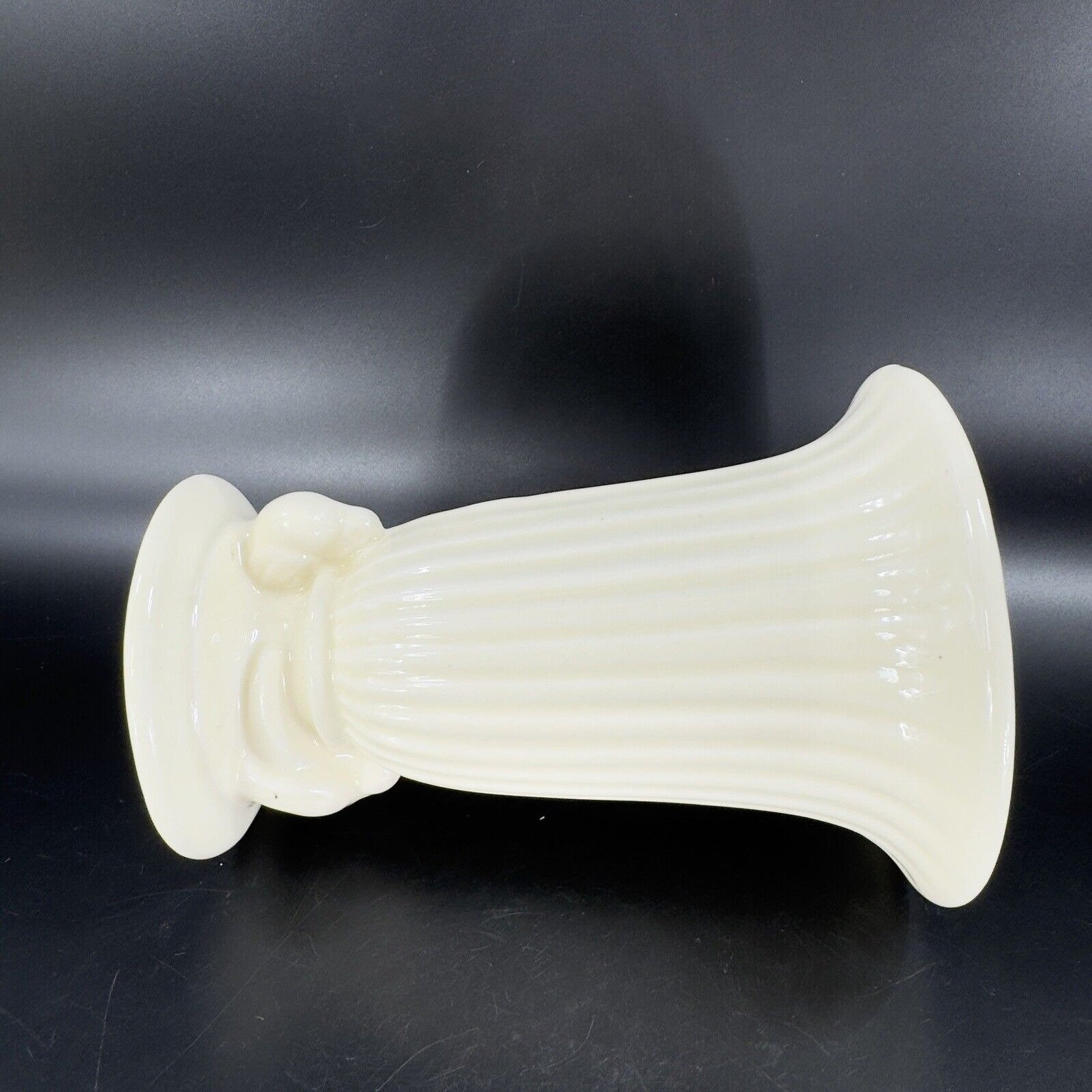 Vintage Art Deco Haeger Dove Vase 1940s White Glaze Ceramic Love Birds ...