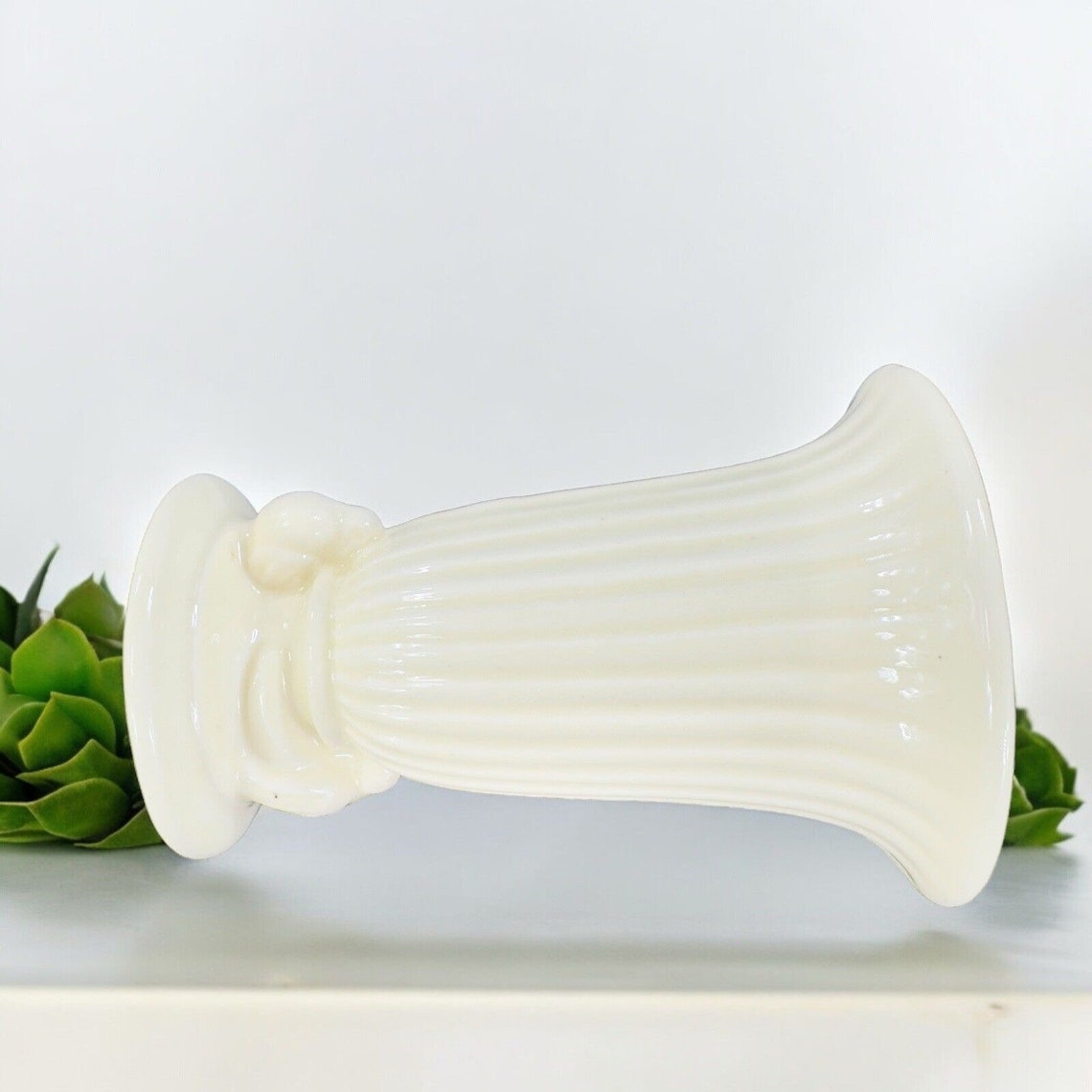 Vintage Art Deco Haeger Dove Vase 1940s White Glaze Ceramic Love Birds ...