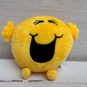 Mr Men - Mr Happy Yellow Soft Toy Plushie 2021 THOIP 6" - Etsy
