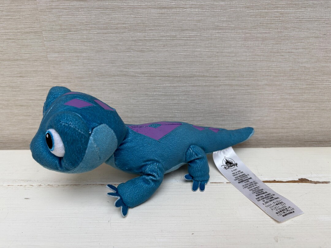 Disney Frozen II Bruni Plush Soft Toy Fire Spirit Blue Salamander ...