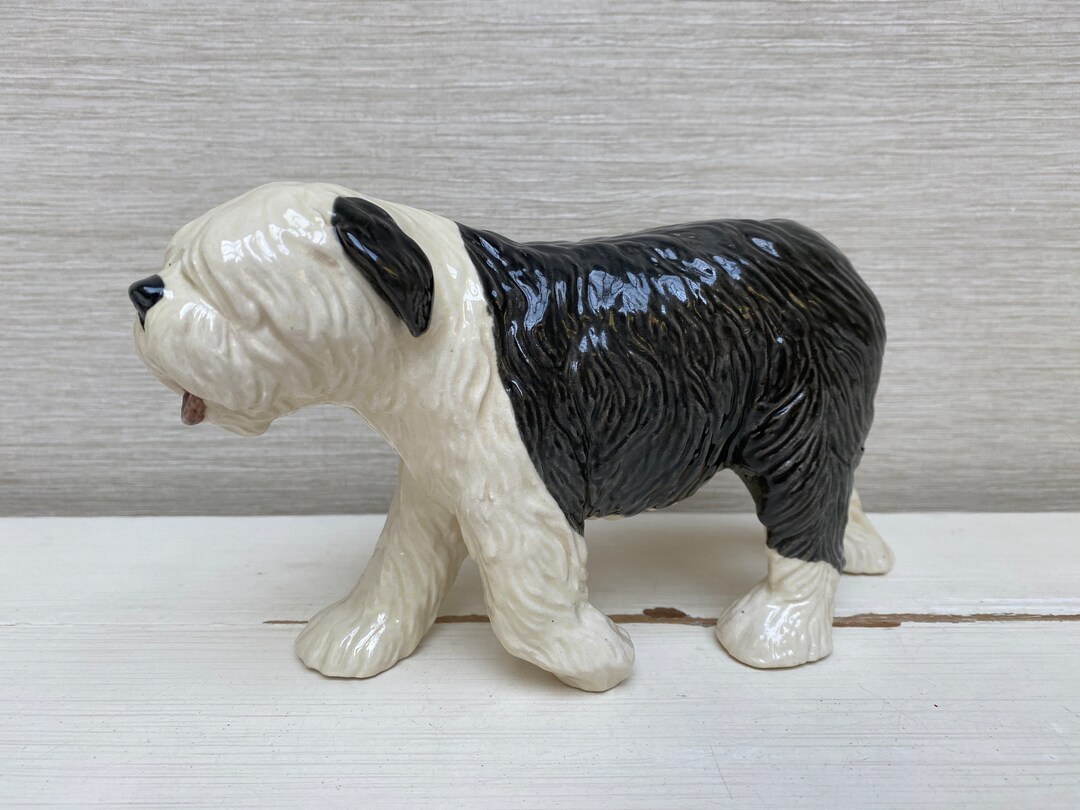 Vintage Heredities Charm of Creamware Old English Sheepdog Dog Figurine ...