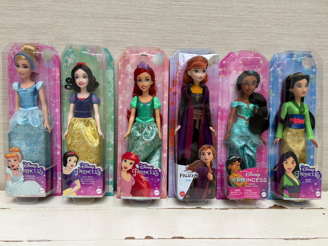 Disney Princess Poseable Fashion Dolls NEW in Box 11" - Various Dolls ...