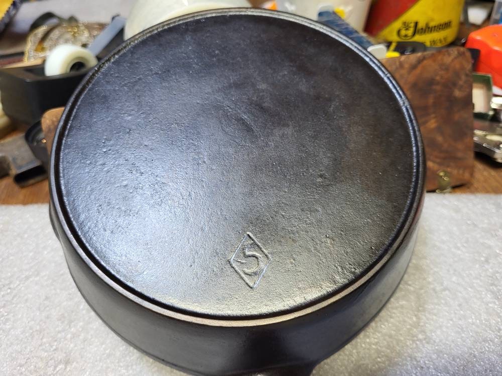 Chicago Hardware Foundry CHF Cast Iron Skillet 5, Diamond Logo, Heat ...