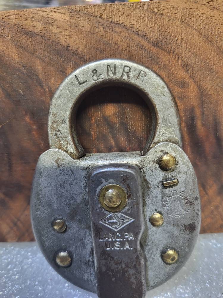 Vintage L&N Railroad Lock, Padlock 1957. No Key. Pre-owned. - Etsy