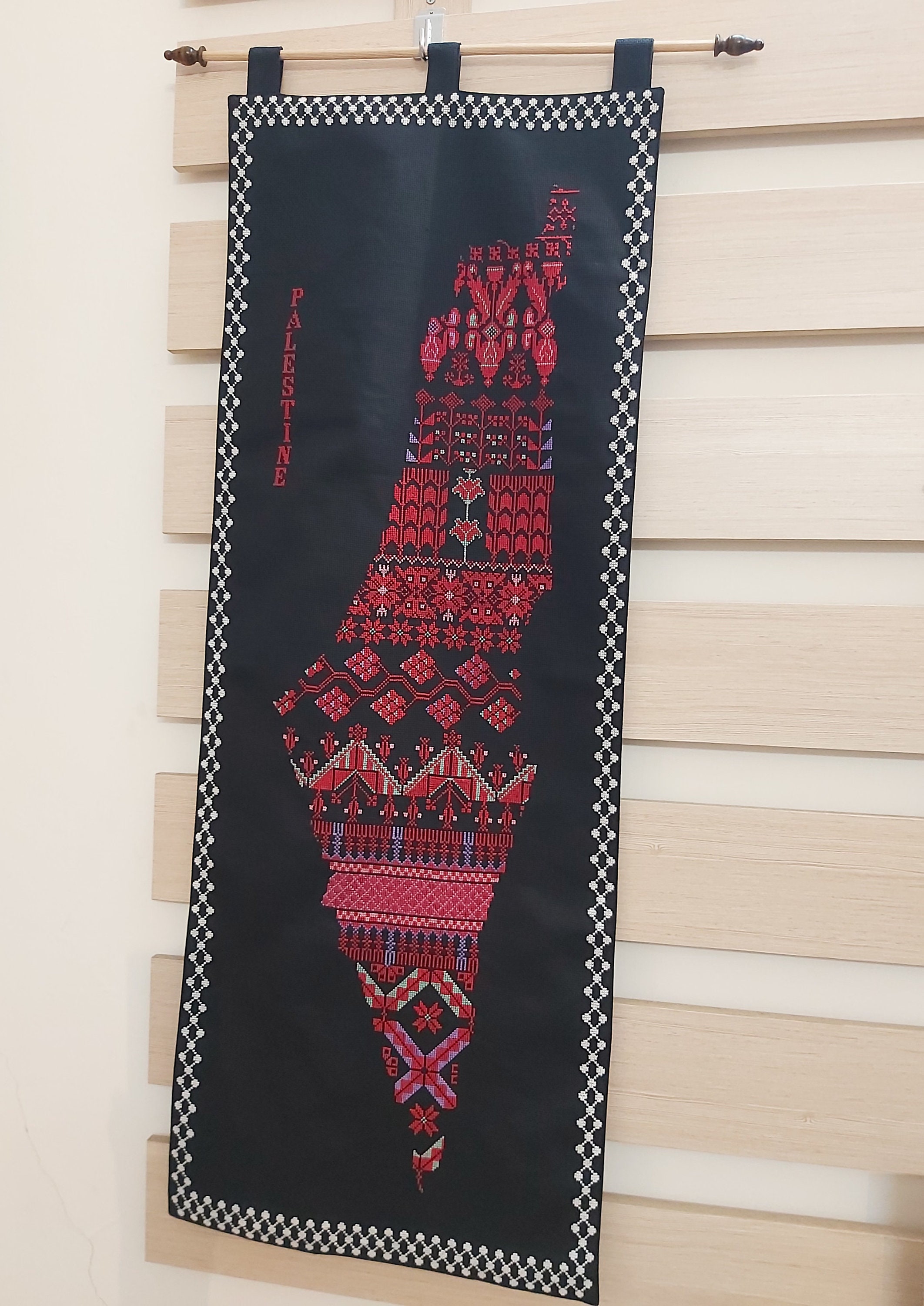 Palestinian Embroidery Wall Hanging - Etsy