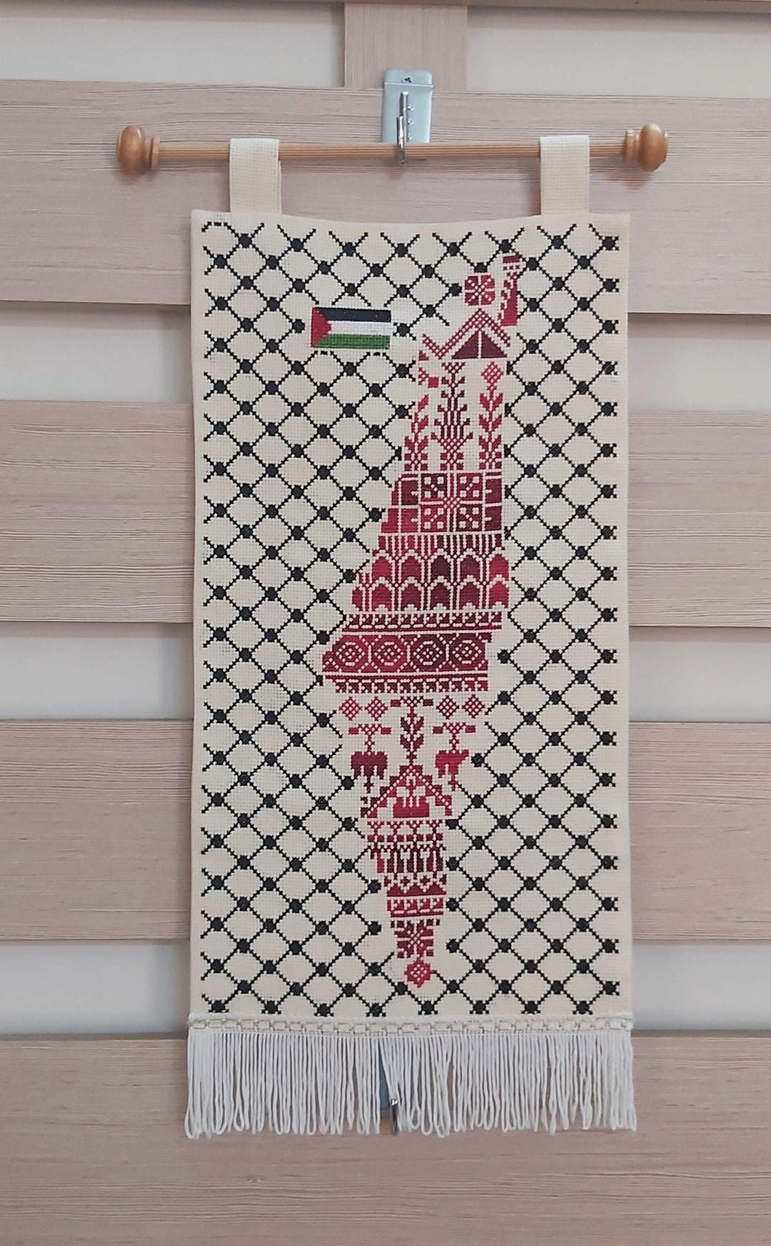 HANDMADE PALESTINIAN EMBROIDERED Wall Hanging | Handmade Palestinian ...