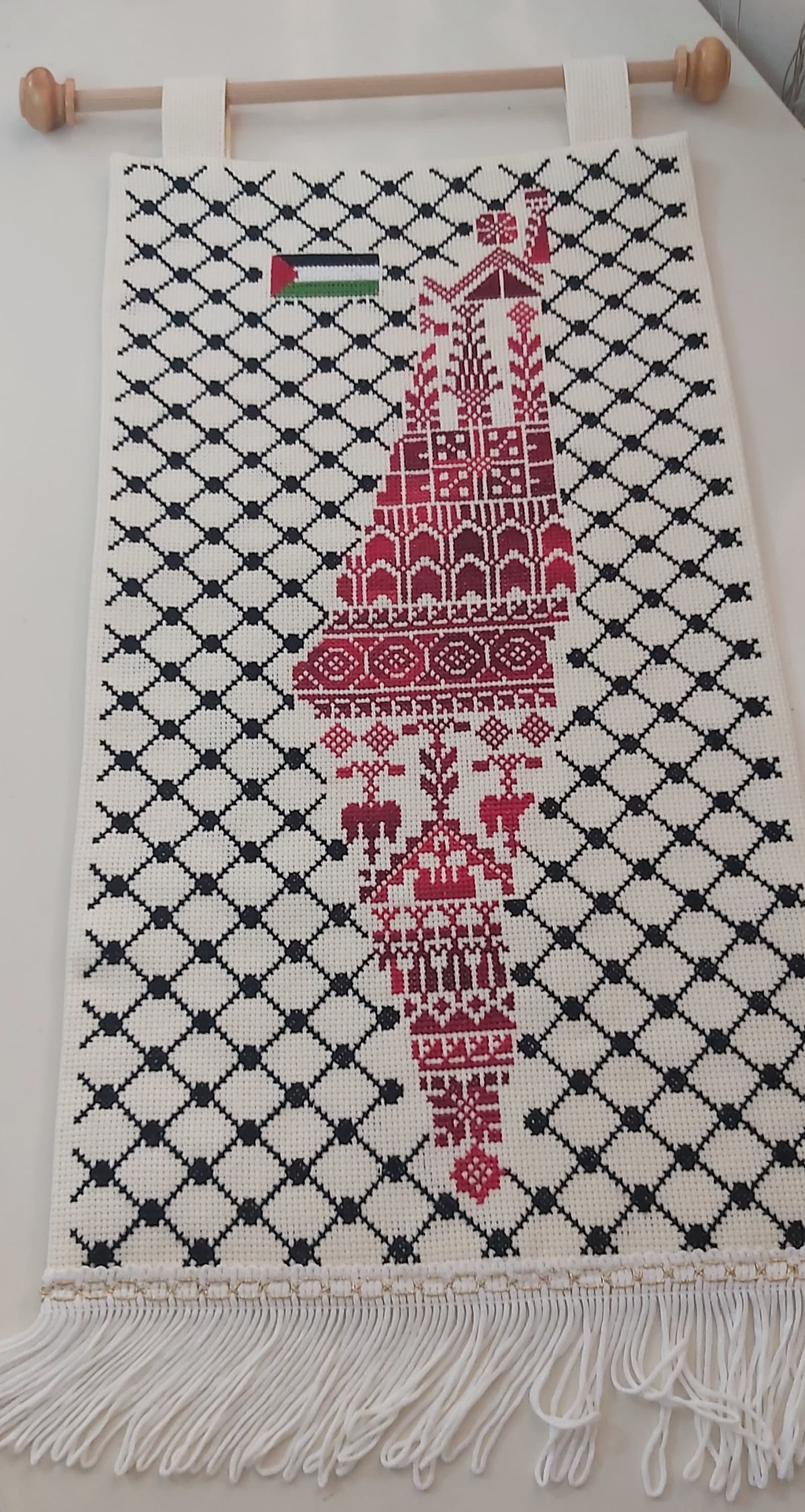 HANDMADE PALESTINIAN EMBROIDERED Wall Hanging Handmade Palestinian ...