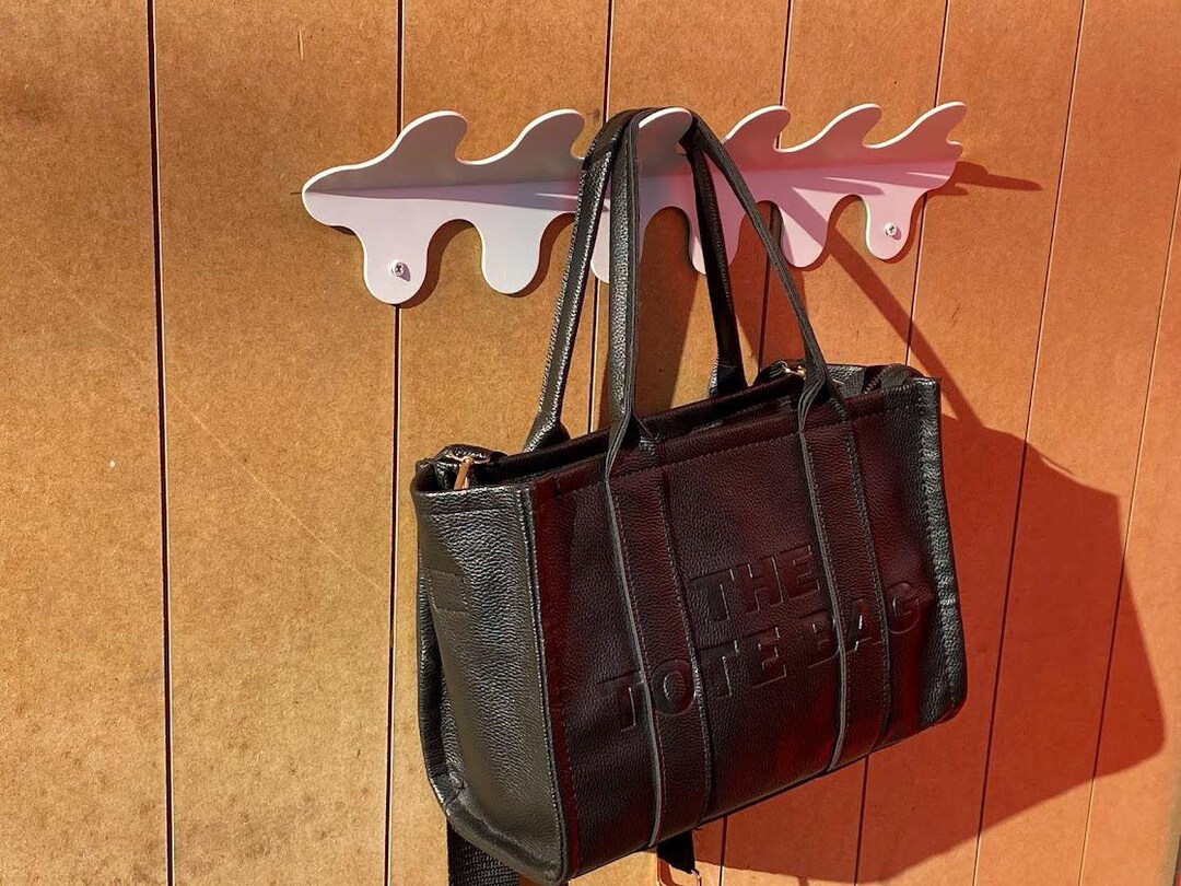 Wiggle Metal Wall Hanger: Modern Decorative Coat Rack - Etsy