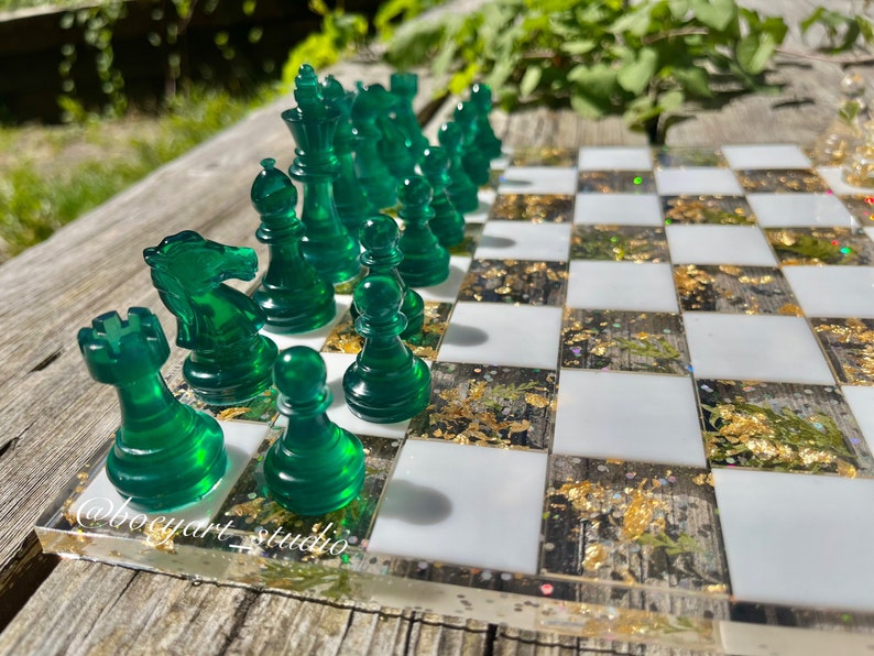 Resin Flower Chess Board Set: Handmade Botanical Chess Decor - Etsy