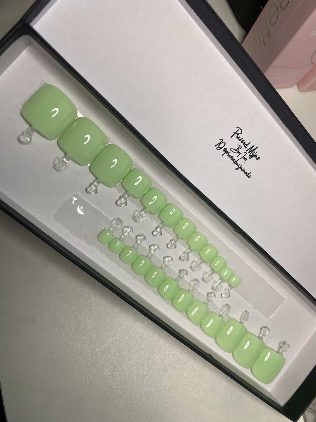 Press on Toe Nails: Pastel Green - Etsy