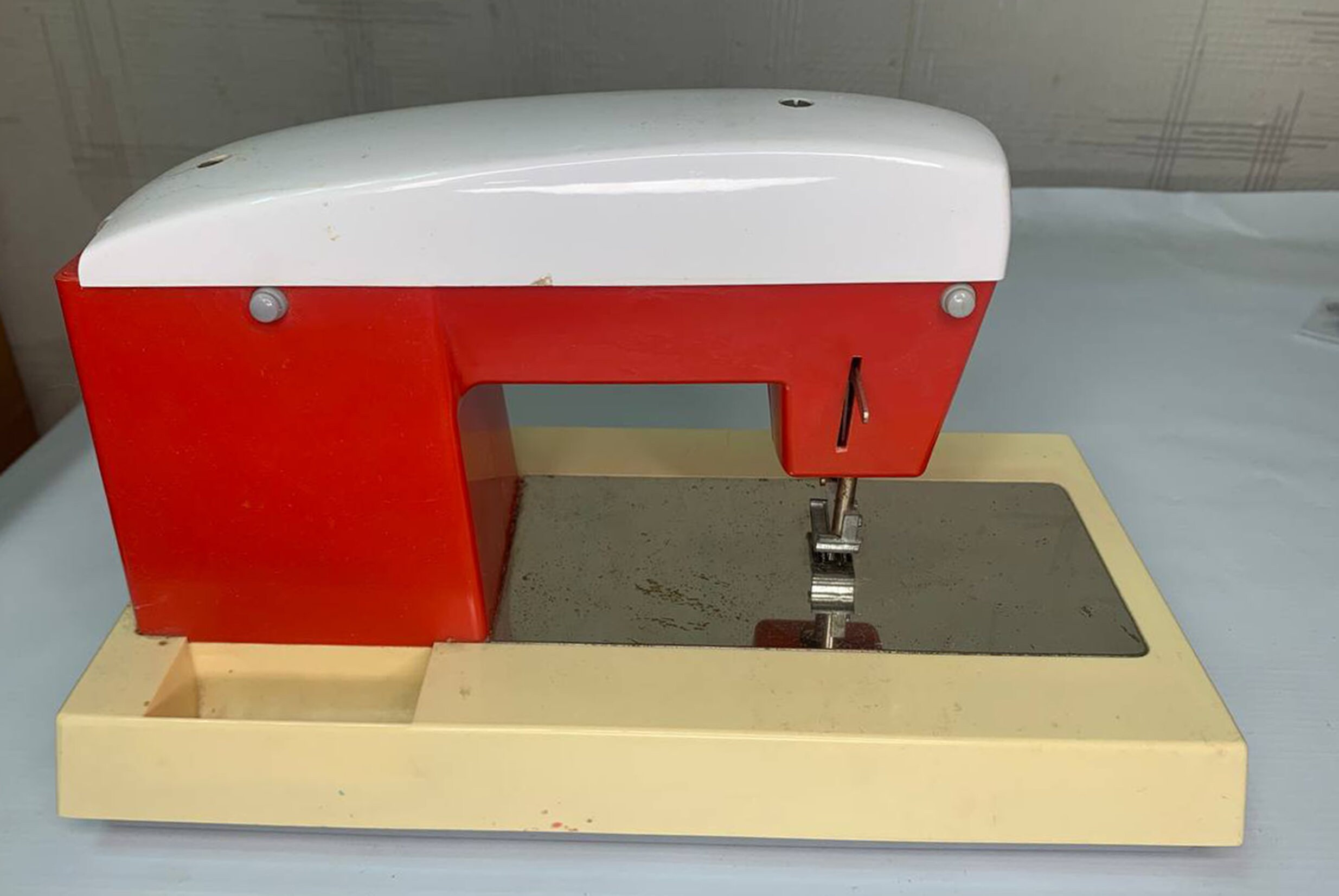 Soviet Era Girls Toys, Vintage Children's Sewing Machine piko Mechanik ...