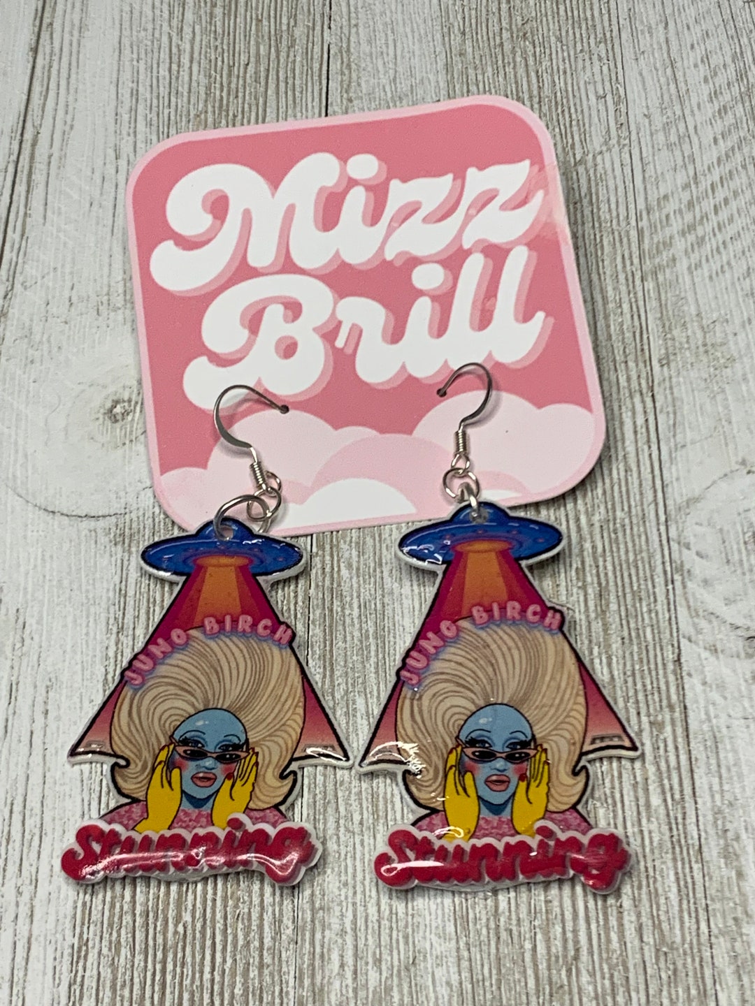 Juno Birch Stunning UFO Abduction Sims Youtube Icon Alien Drag Queen ...