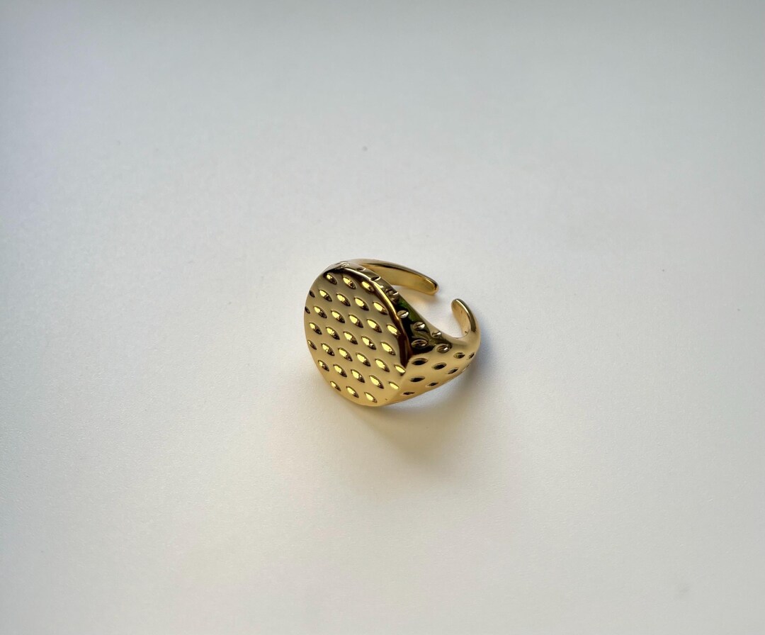 Strawberry Seed Signet Ring - Etsy