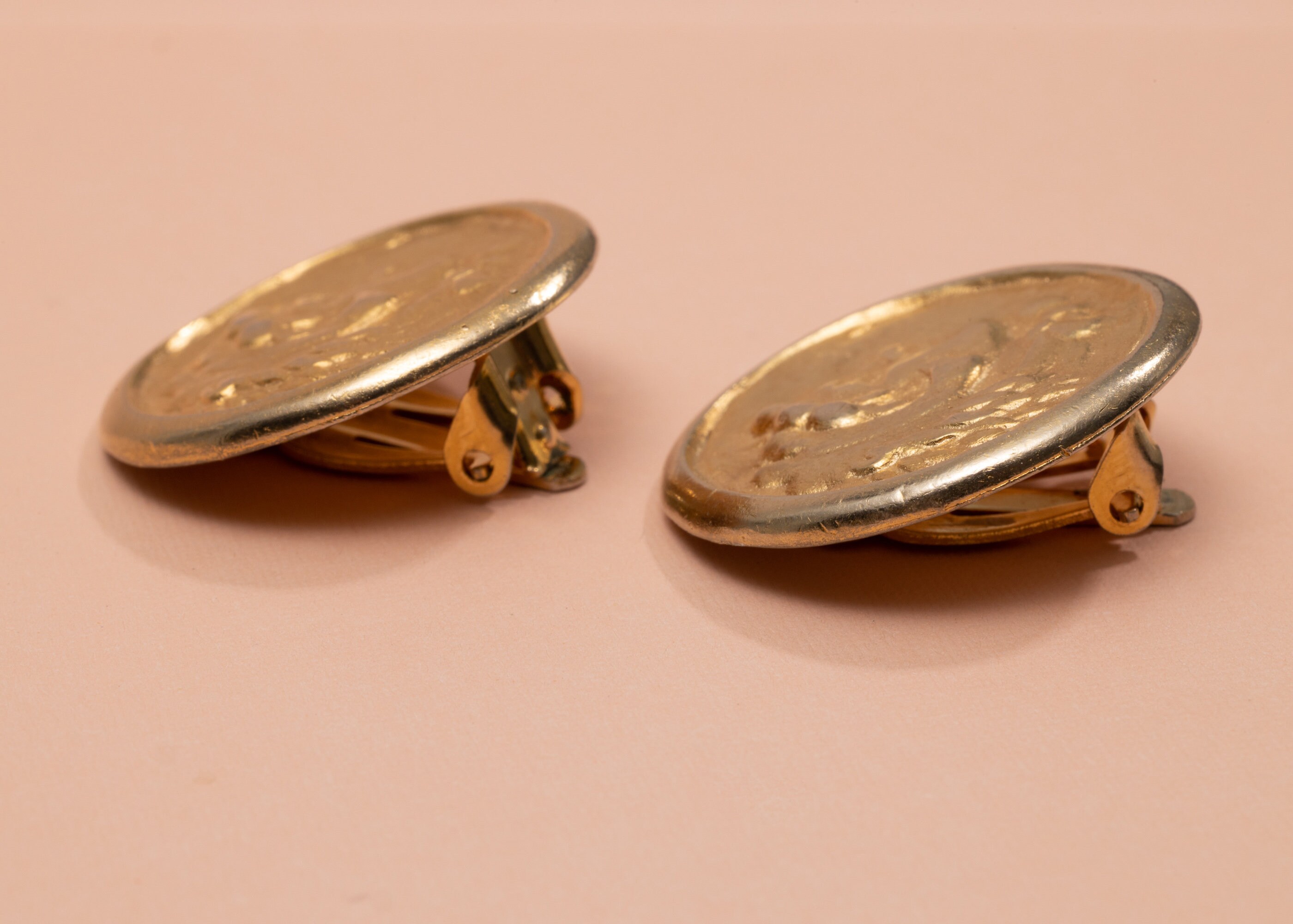 Vintage Gold-tone Roman Greek Soldier Coin Earrings - Etsy