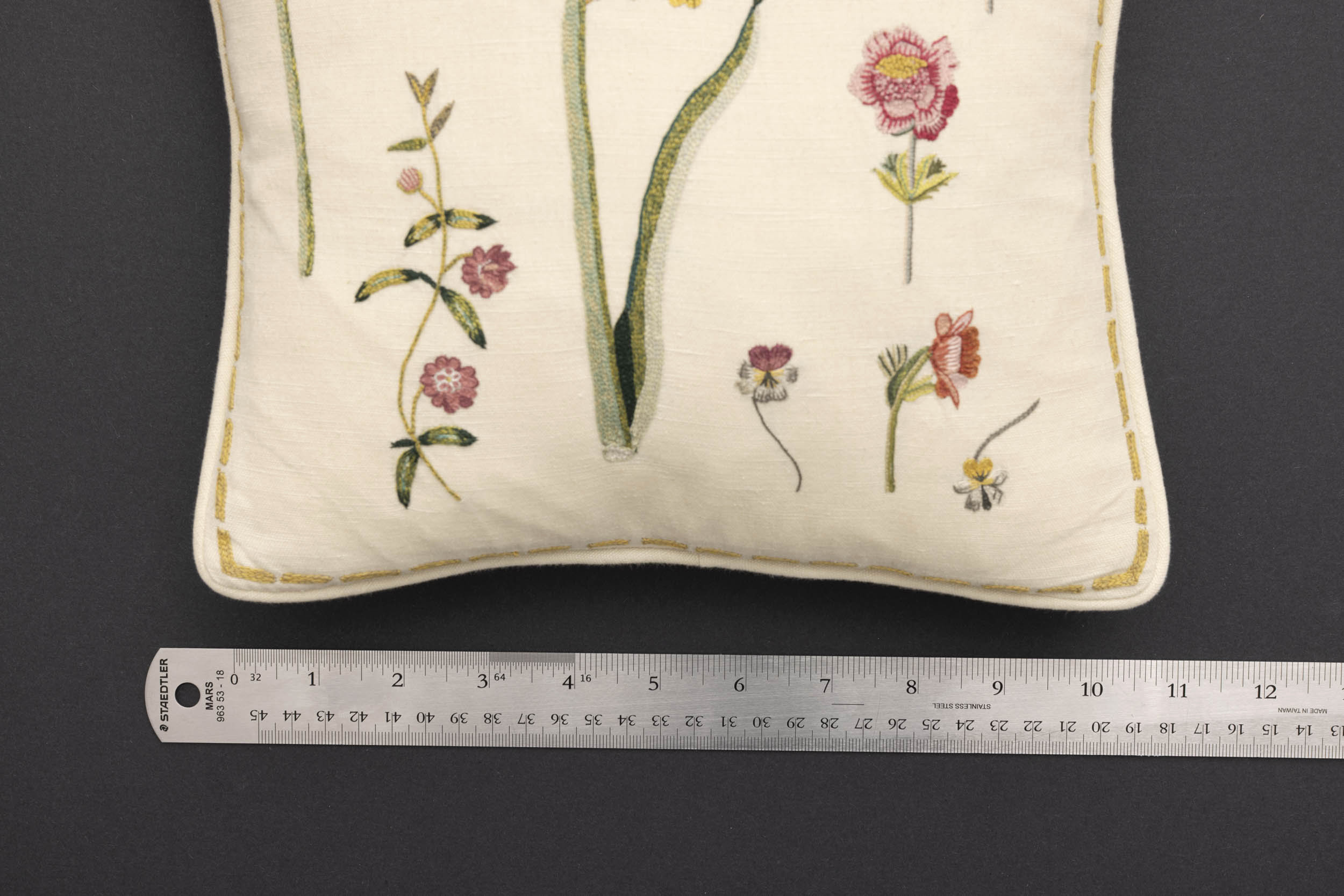 Vintage Chelsea Textiles New York Floral Needlepoint Accent Pillow 10 X ...