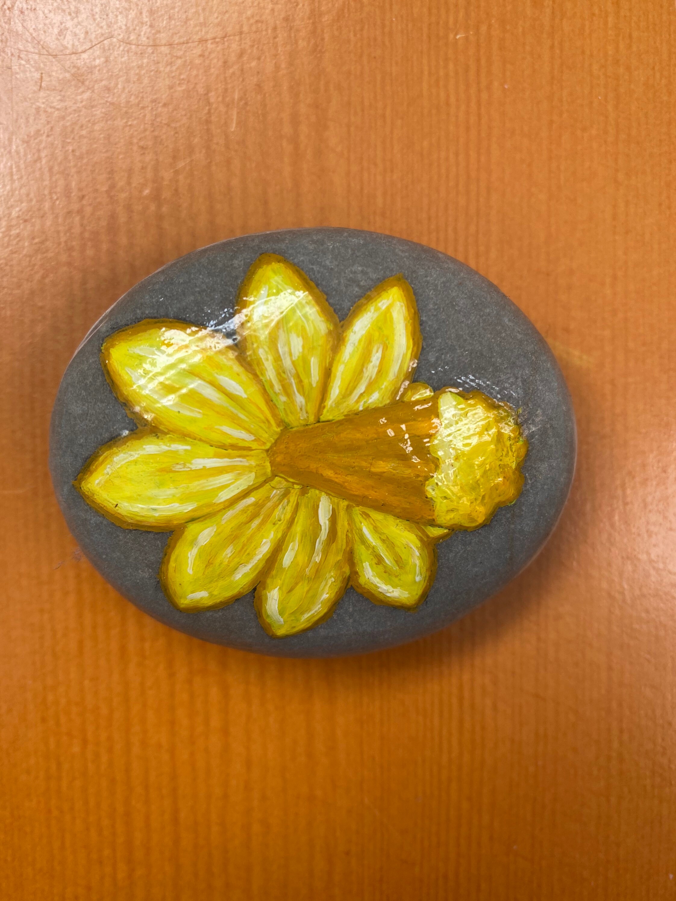Daffodil Pebble | Etsy