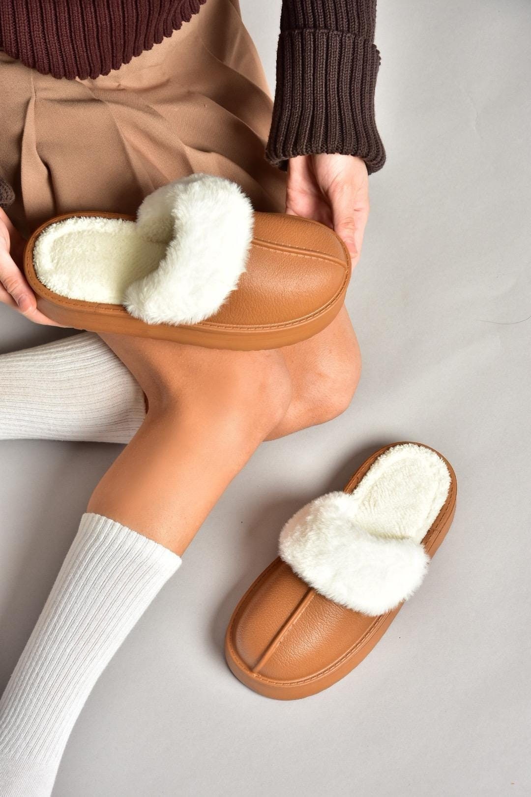 Camel Plush Women's Slippers,hot & Soft Slippers - Etsy