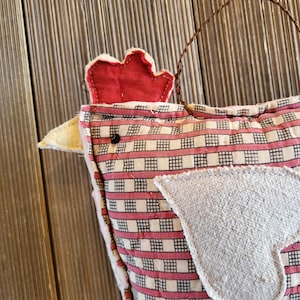 Vintage Quilted Chicken Peg Rail Hanger,quilted Chicken,vintage Quilts ...