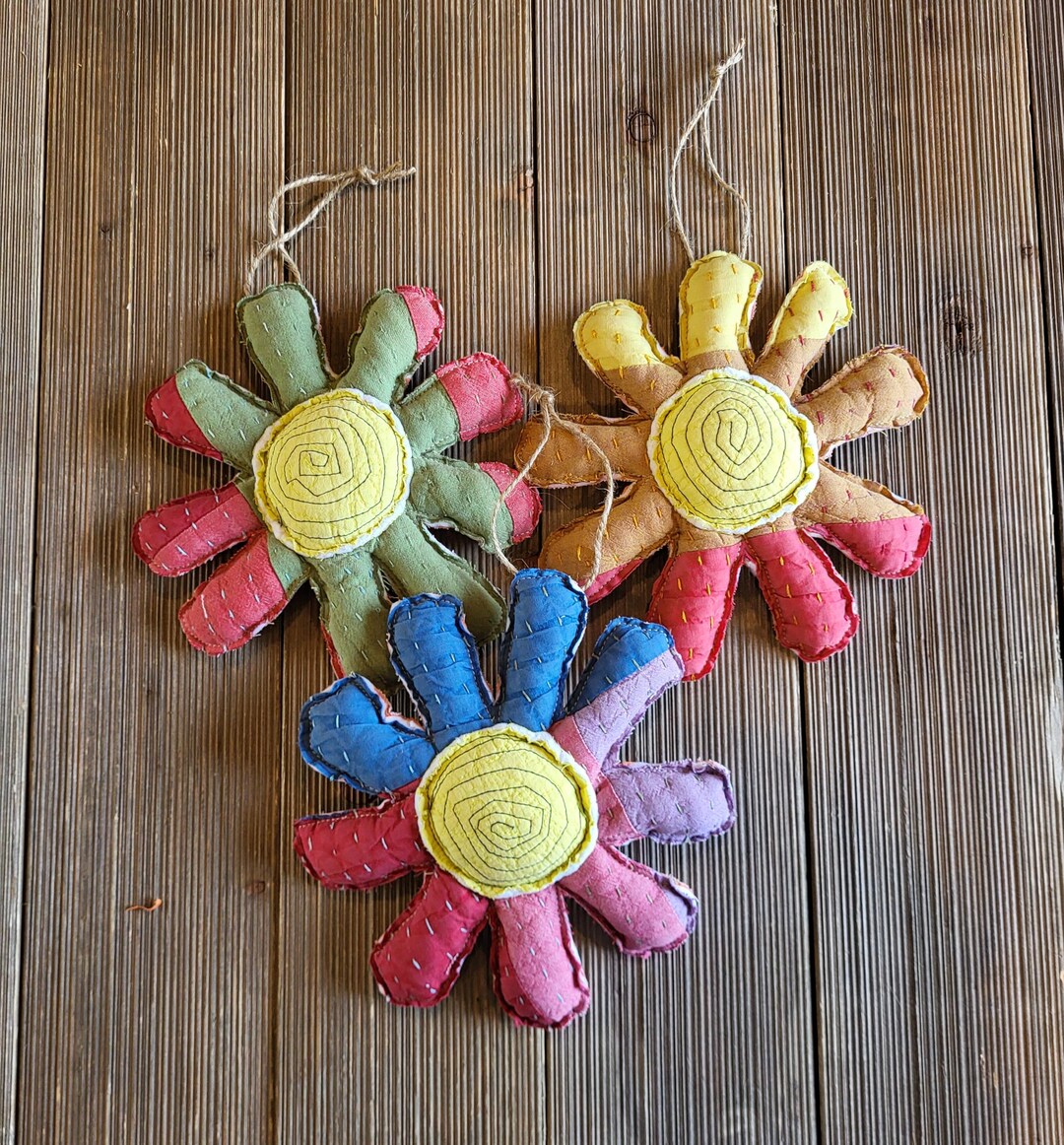 Primitive Daisy,hanging Daisy,primitive Flower,peg Rail Hanger Flower ...