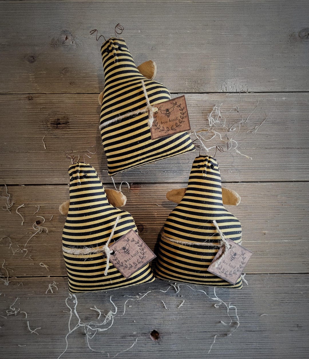 Primitive Bee, Coffee Stained Bee, Primitive Spring Decor, Bee Lover ...