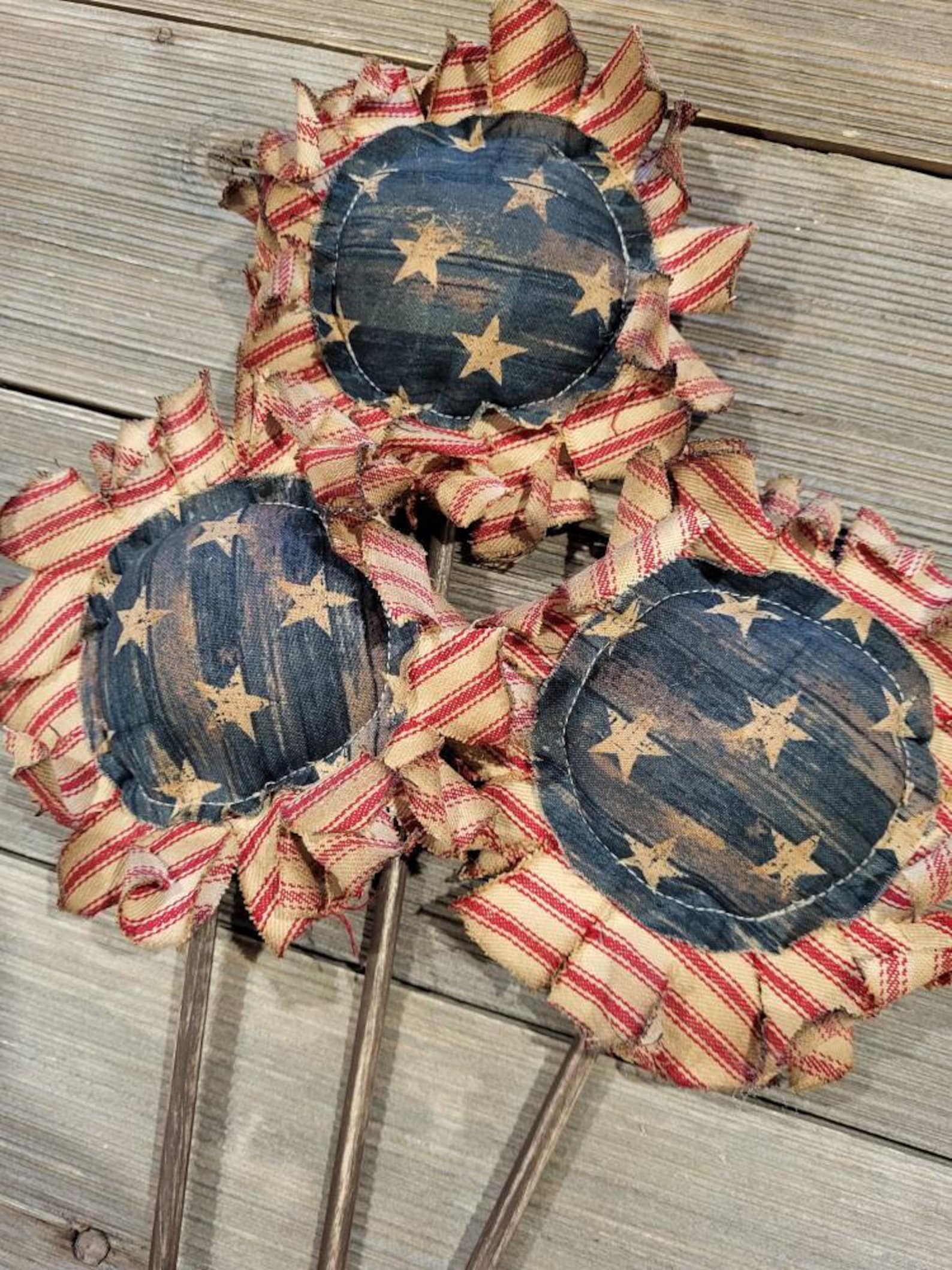 Primitive Sunflower,patriotic Primitive,patriotic Grungy Sunflowers ...