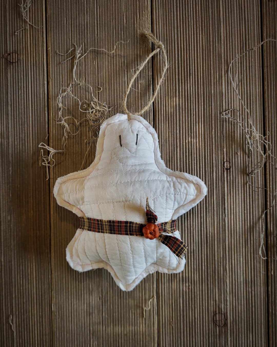 Quilted Ghost,hanging Vintage Quilt Ghost,ghost,fall Decor,peg Rail ...