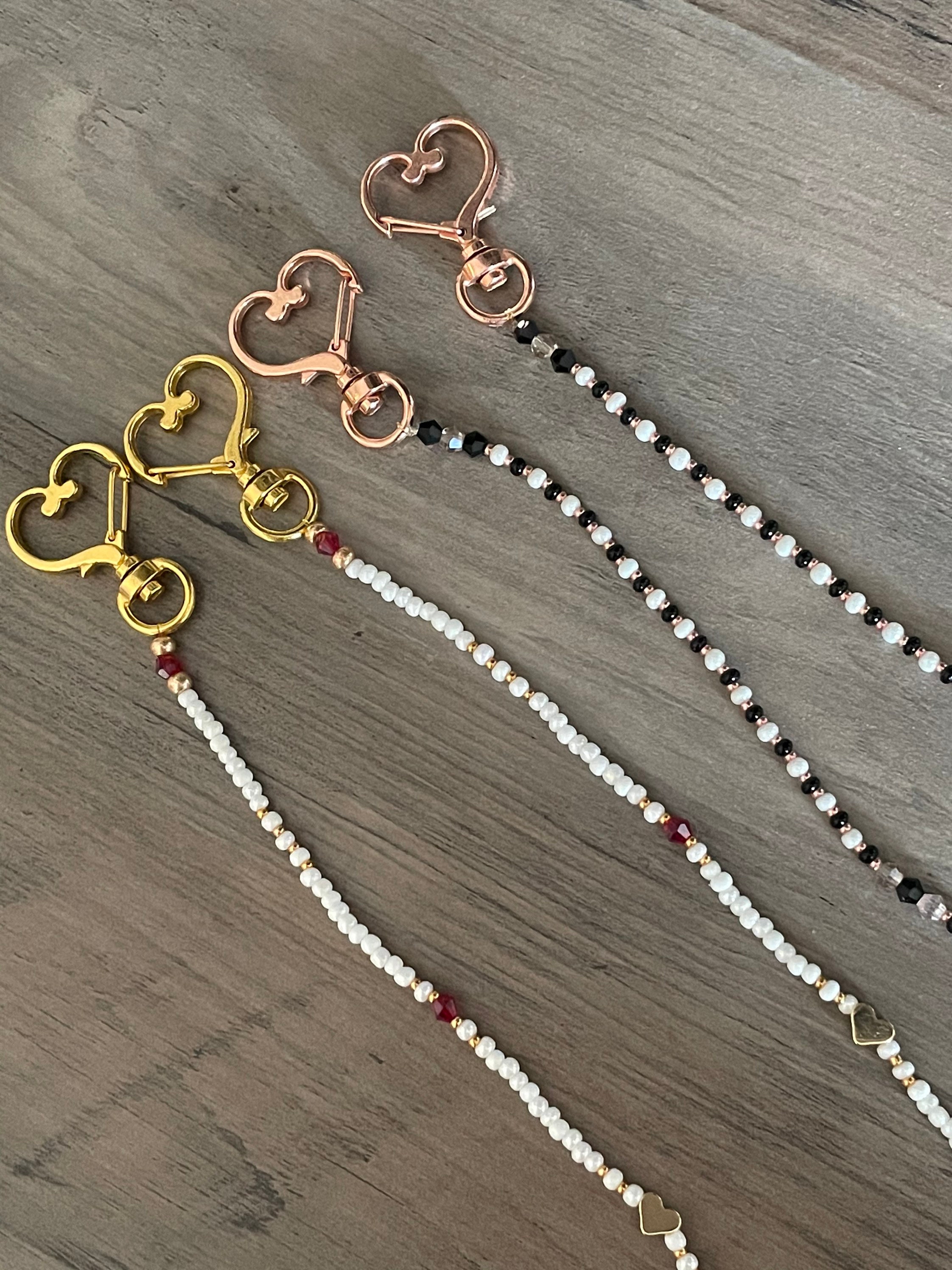 Heart Clasp Airpod/ Mask Chain - Etsy