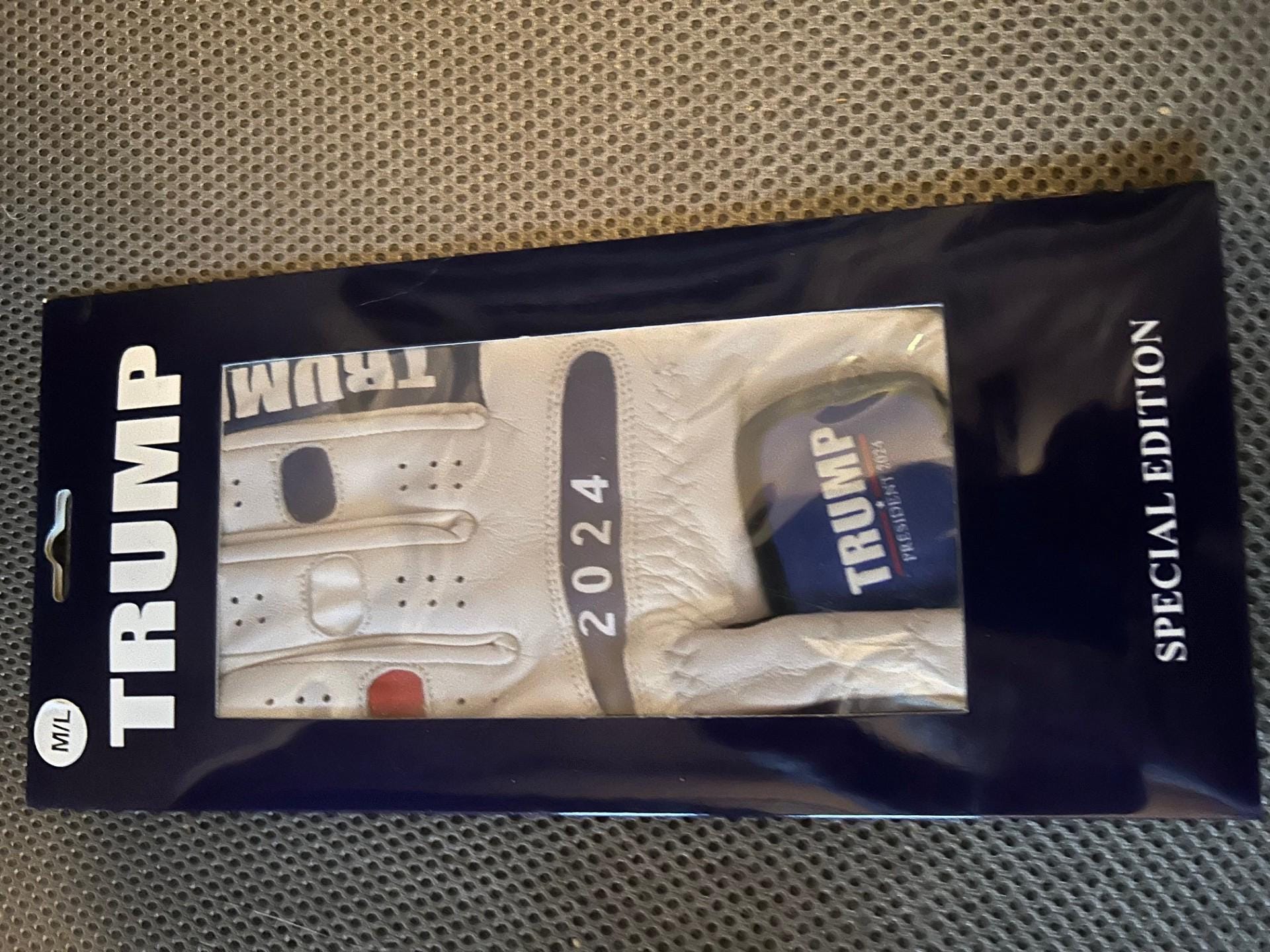 NEW Limited-edition TRUMP 2024 Custom Golf Gloves - Etsy