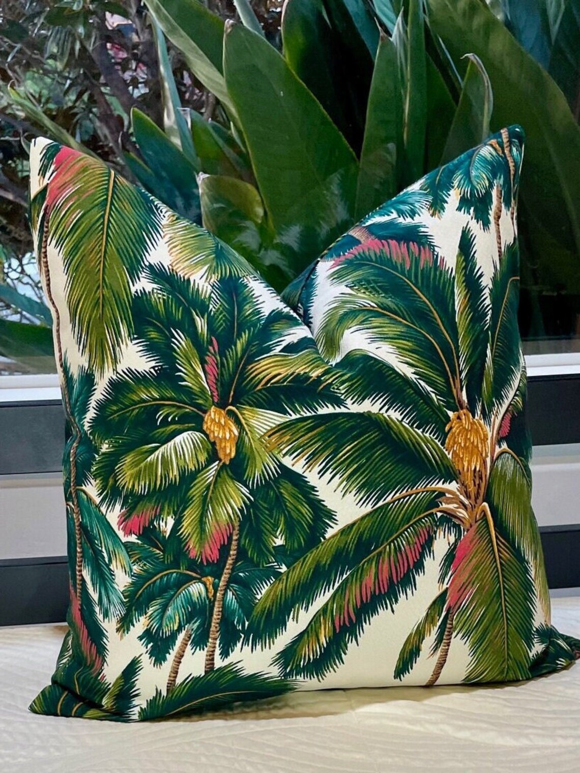Palm Trees Pillow Cover on Hawaiian Barkcloth/ 20 X 20/handmade Home ...