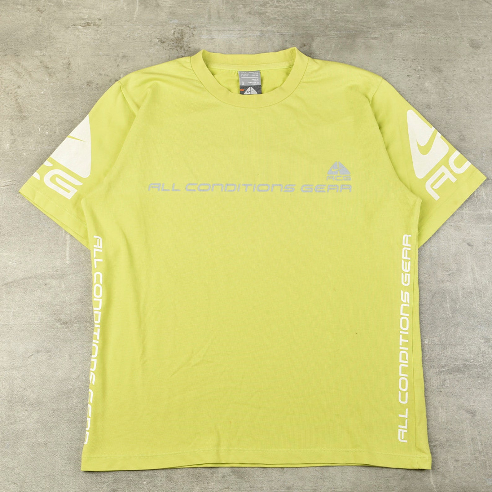 Nike ACG Tee Neon Yellow - Etsy