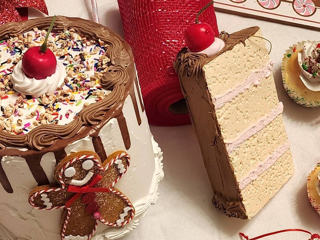 Complete Gingerbread Candy Christmas Tree Kit. Beautiful Candy ...